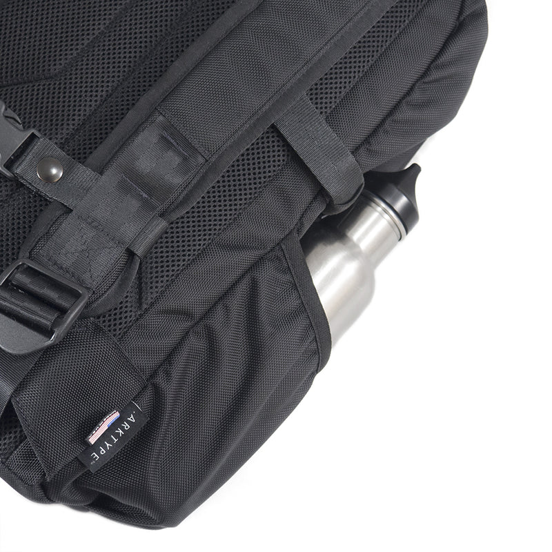 Jetpack - Black | ARKTYPE