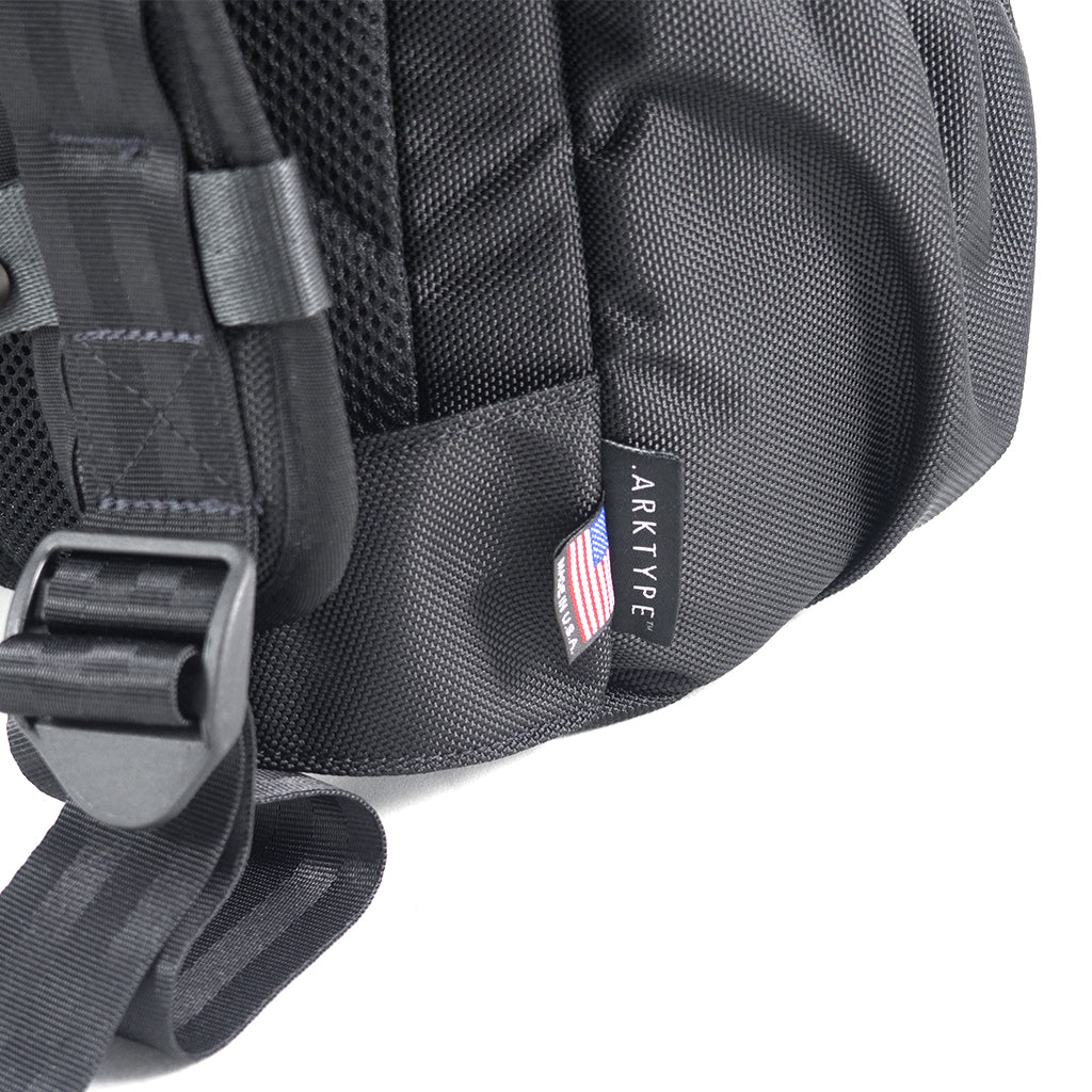 Jetpack - Black | ARKTYPE